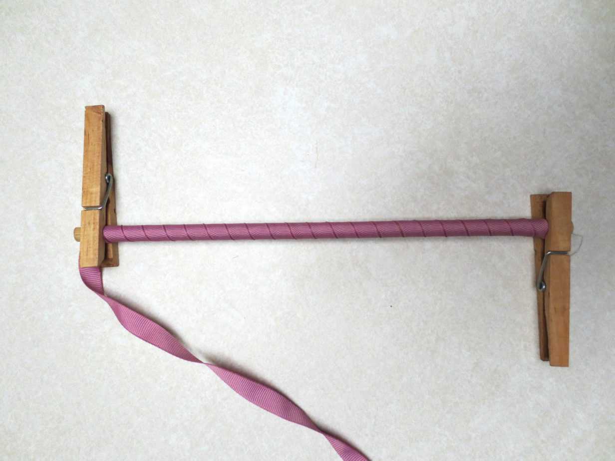 How to Make Korker Ribbon for Hair Bows and Other Craft Projects