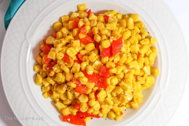 Easy Corn Salad with Roasted Red Peppers ~ The Moody Blonde