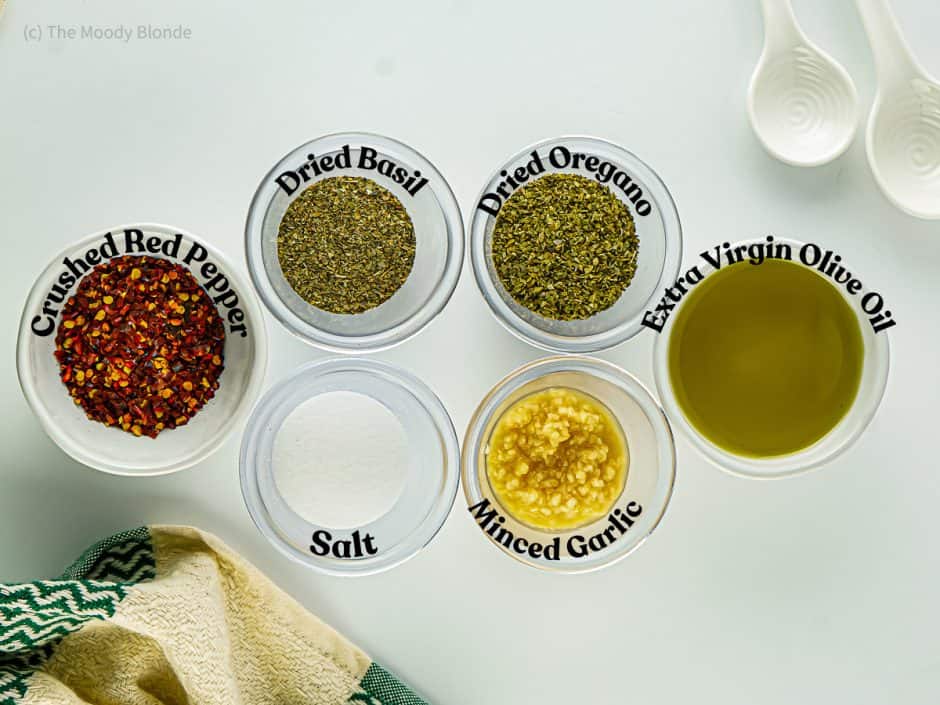 Copycat Bonefish Grill Bread Dipping Oil (Best Dipping Oil Recipe ...